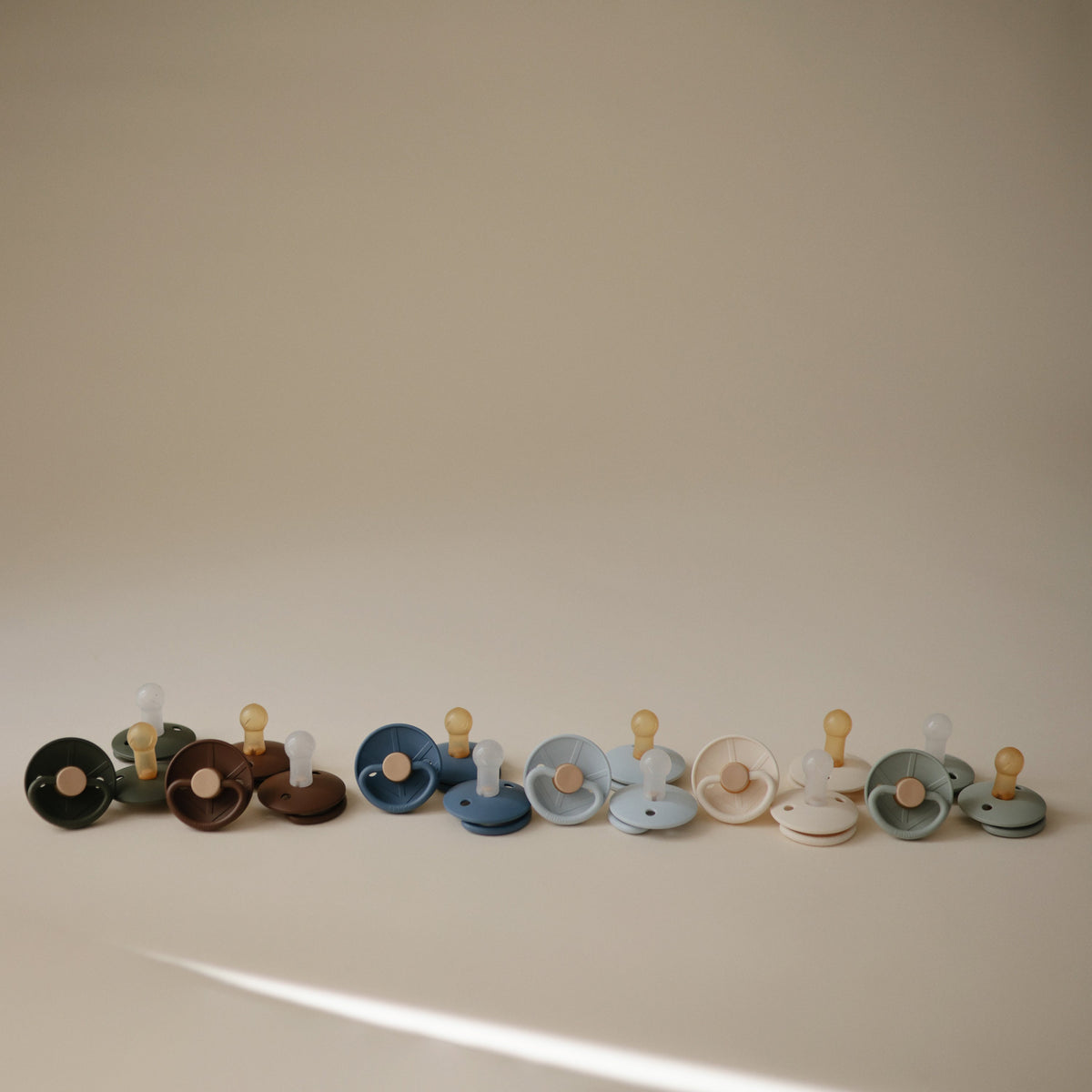 FRIGG Little Viking Natural Rubber Pacifier 2-Pack – Petite Island