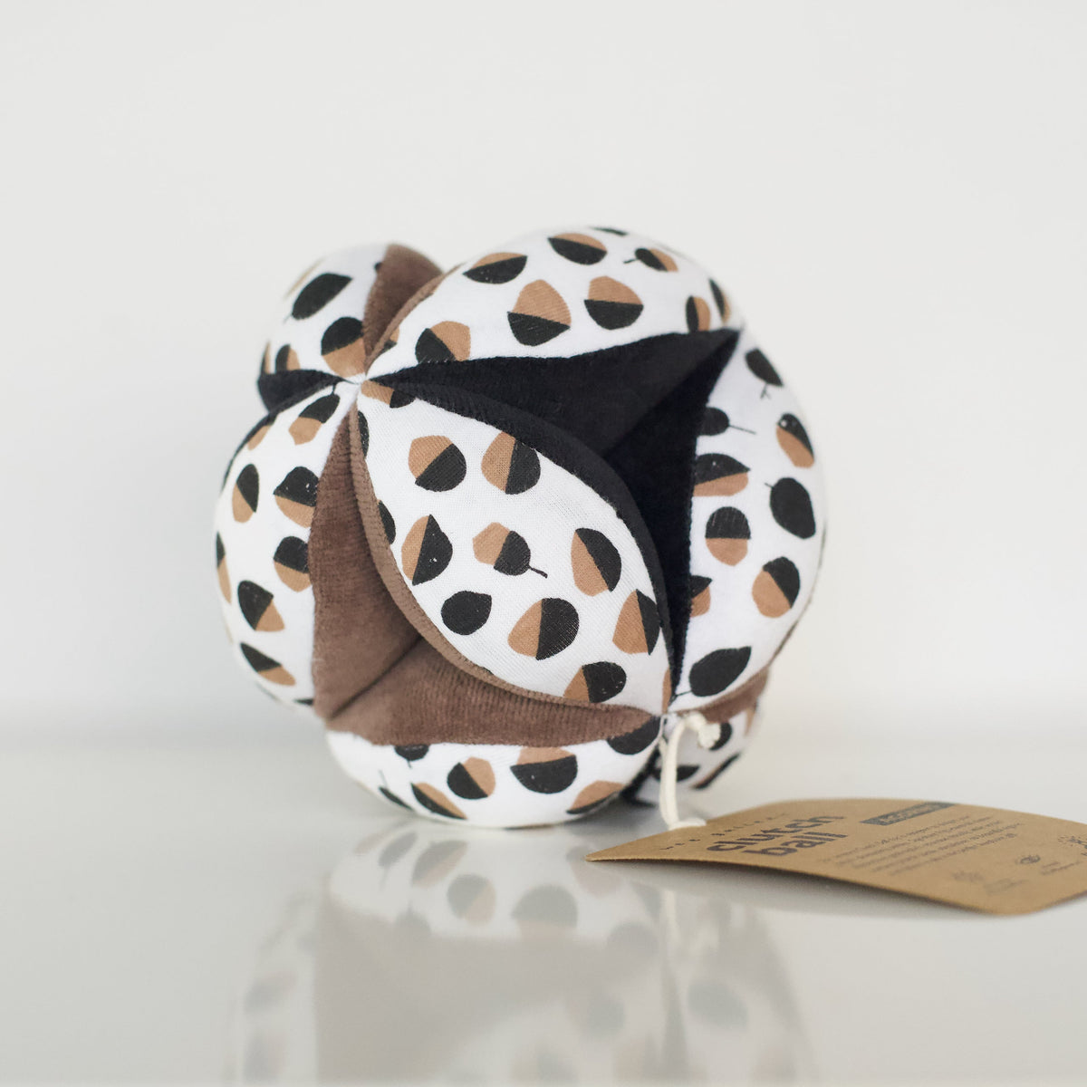 Clutch Ball - Acorn – Petite Island